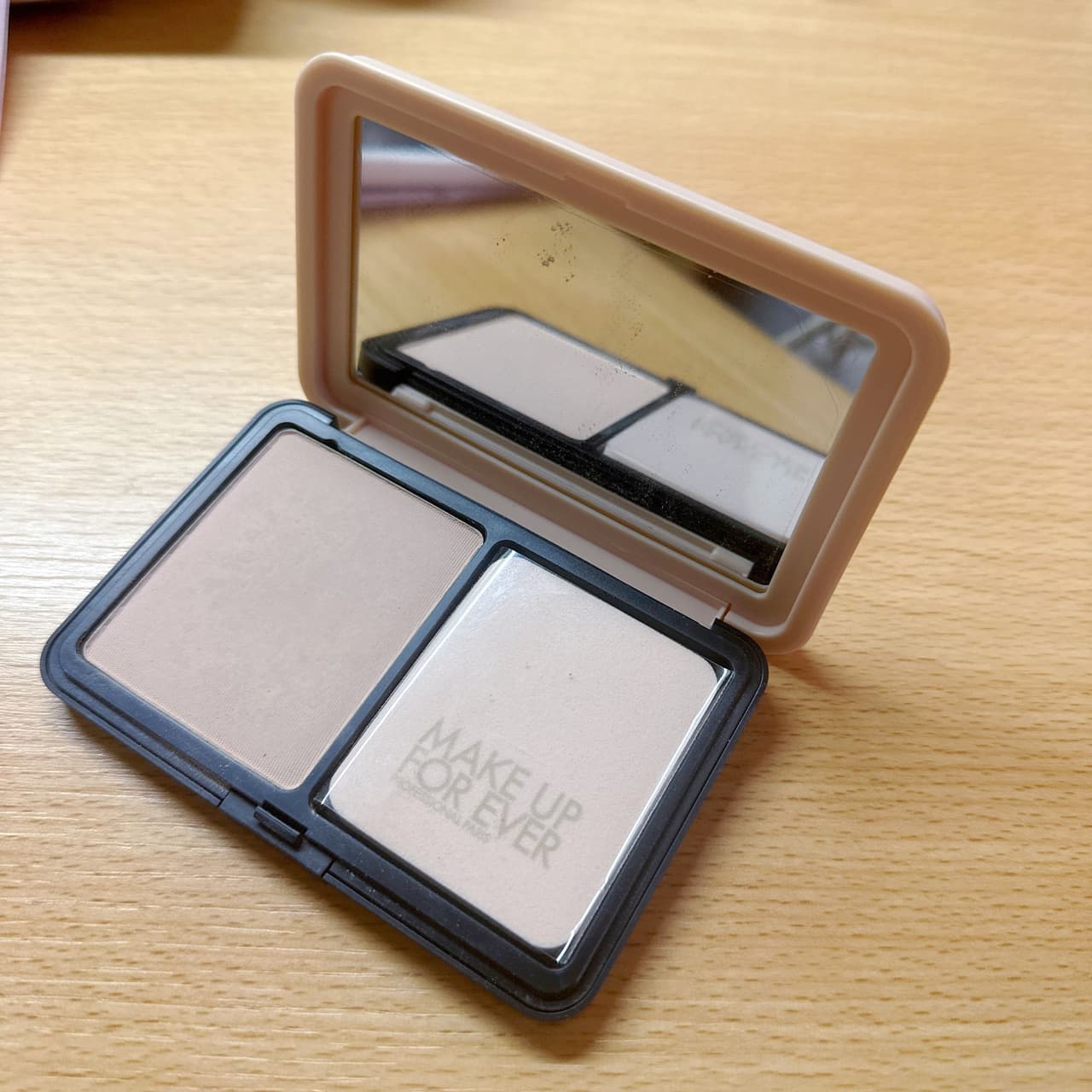 #分享 Make up forever新款粉餅開箱！乾肌的真實感受🫵🏻 - 美妝板 | Dcard