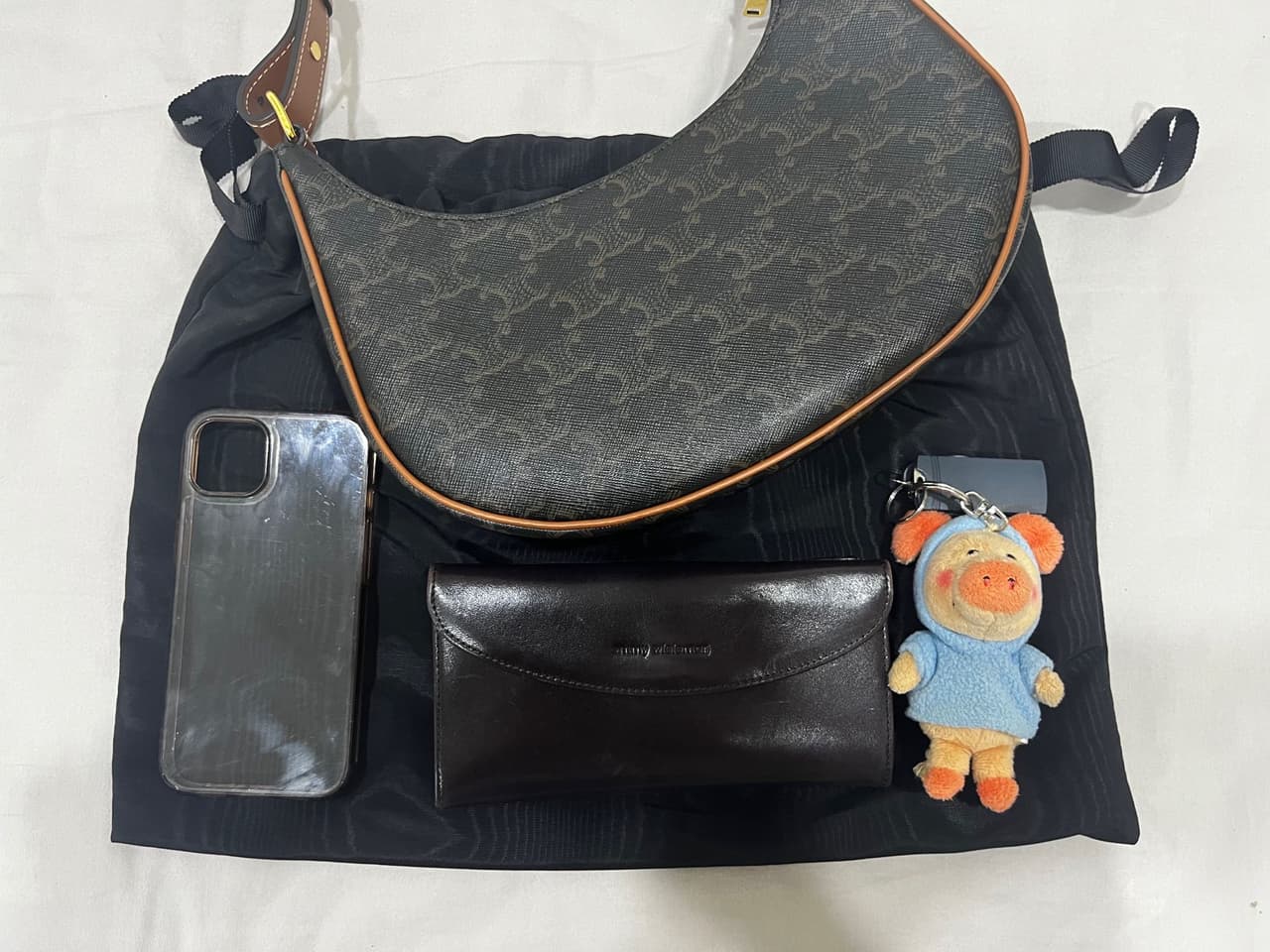 #代購 #分享 生日禮物 Celine AVA - 精品板 | Dcard