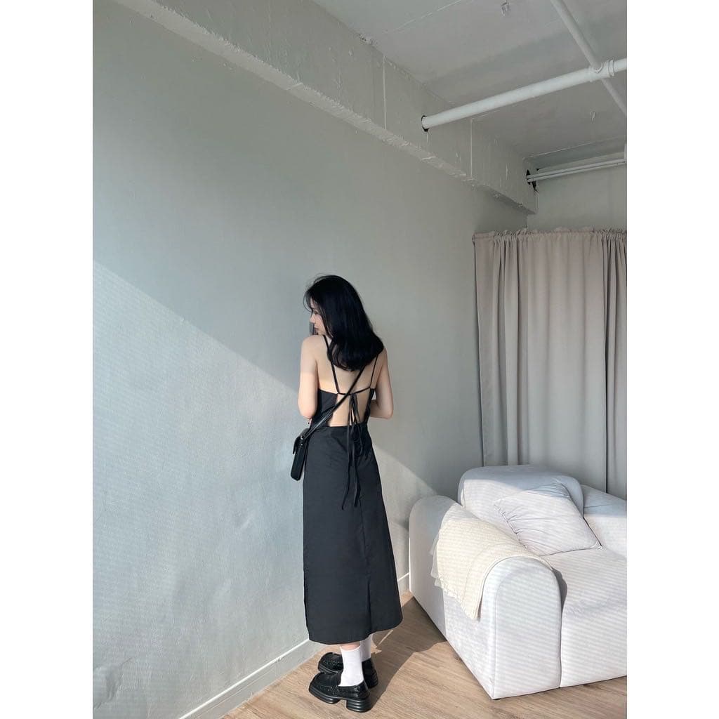 初戀約會細肩露背洋裝 - 風一般的女子 (@crklyj) | Dcard