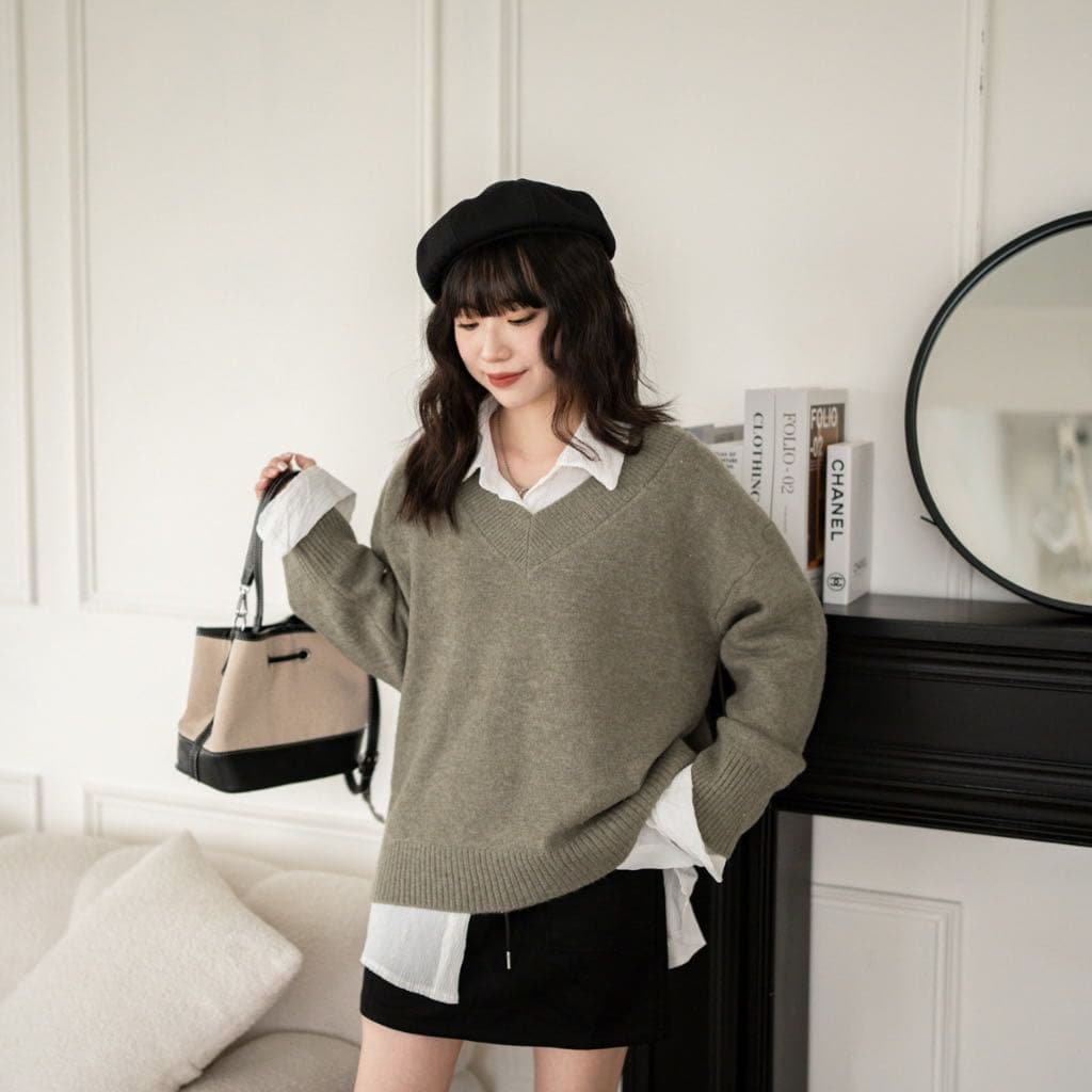 暖呼呼日常V領素面寬鬆針織毛衣 - 風一般的女子 (@crklyj) | Dcard
