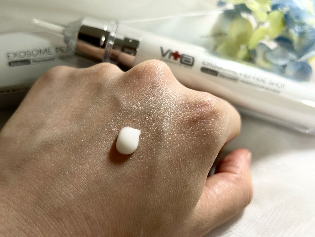 保養黑科技 薇佳超波肽外泌體藻針精華乳 - 咖苦老師☕️ (@kakusmakeup) | Dcard