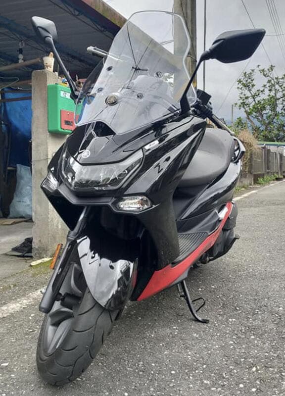 #問題 smax 歐規風鏡 - 機車板 | Dcard