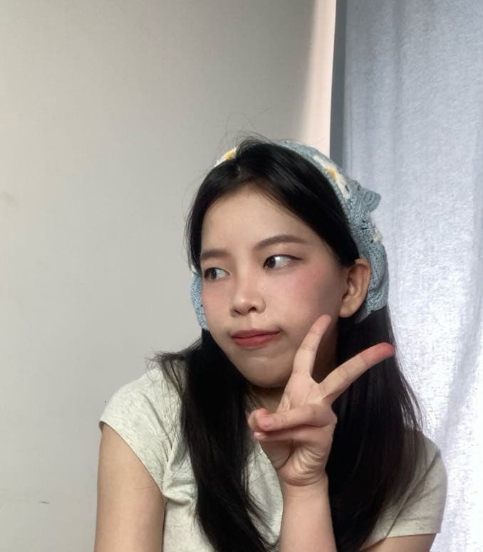 #分享 🌷 春天玫瑰霧面妝！輕鬆上手超簡單💐😎 - 這邊這個優秀小青年 (@cl_20) | Dcard