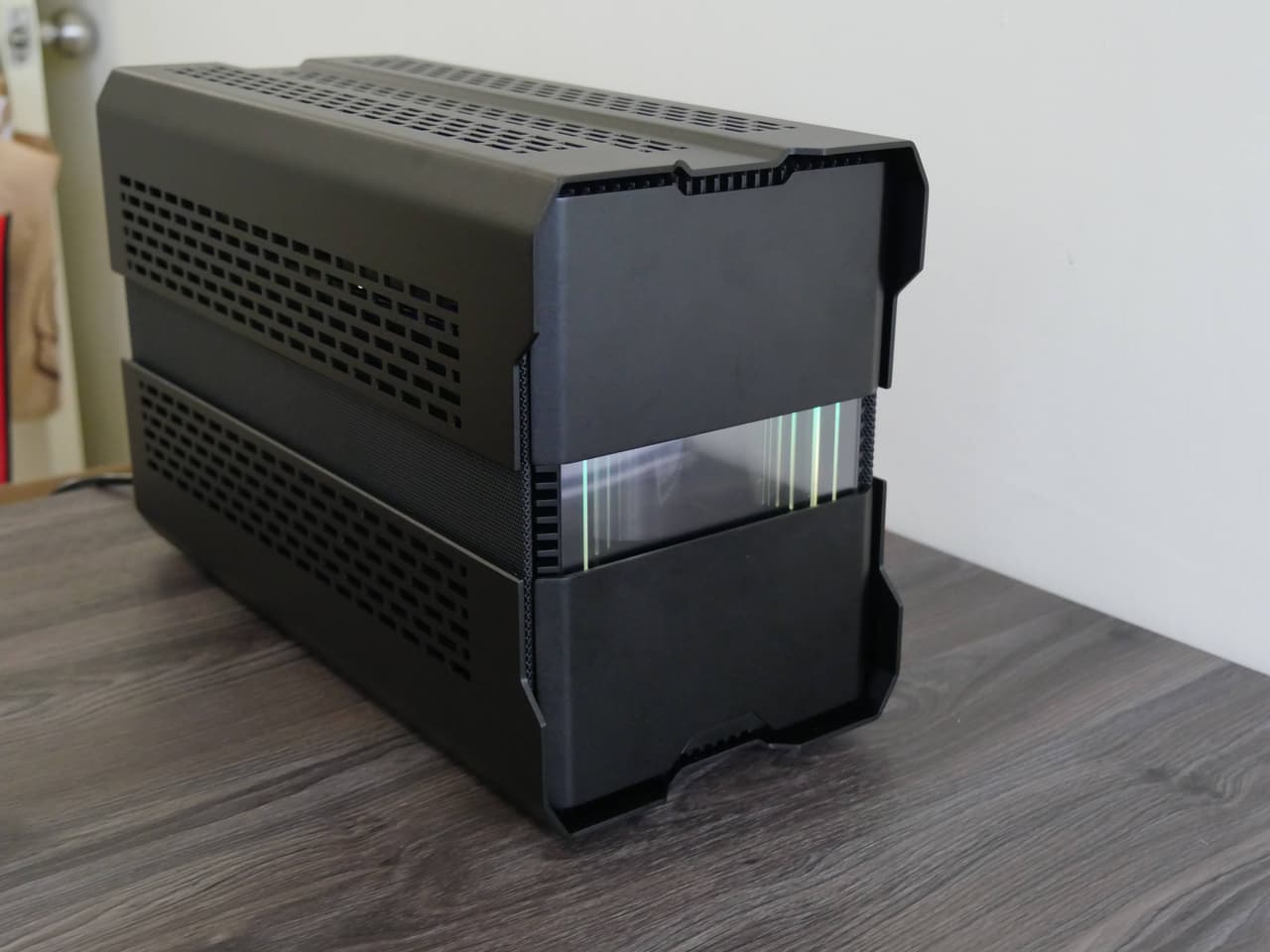 #開箱 伸縮自如的PHANTEKS SHIFT XT - 3C板 | Dcard