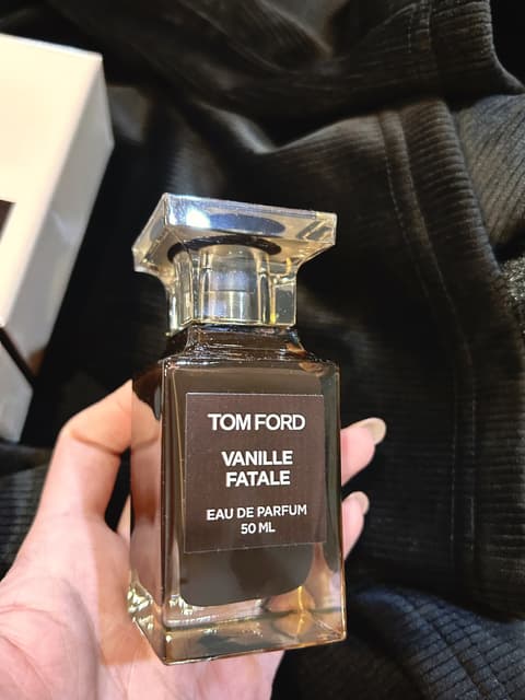 #分享 嗅色可餐 床上必備的TOM FORD引誘香草（羞） - 香氛板 | Dcard