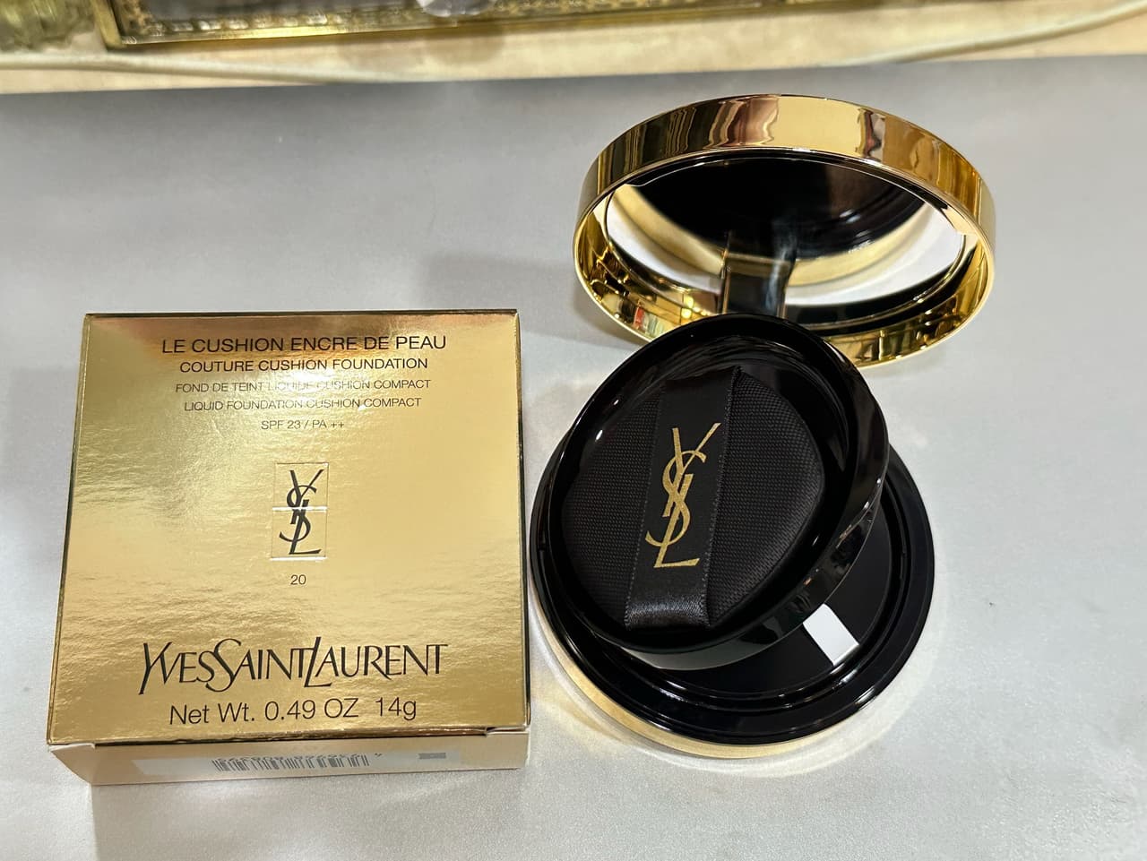 #我要賣 全新YSL 皮氣墊（恆久完美霧光氣墊粉餅+替換蕊B20）/YSL蜜粉餅/ 蘭芝Neo形塑霧感氣墊粉餅21N1 - 二手交易板 | Dcard