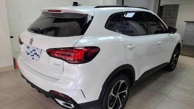 Uplus吸血鬼之盾隔熱紙隔熱貼開箱 - 汽車板 | Dcard