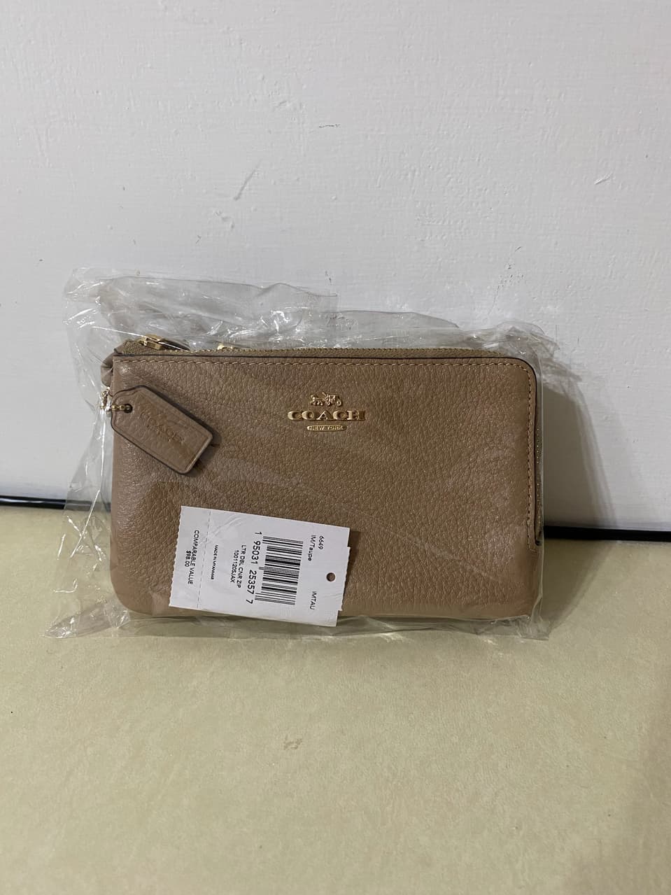 #售全新 MK、Coach、KS短夾、手拿、卡片零錢包，小CK橘紅馬鞍包 - 二手交易板 | Dcard