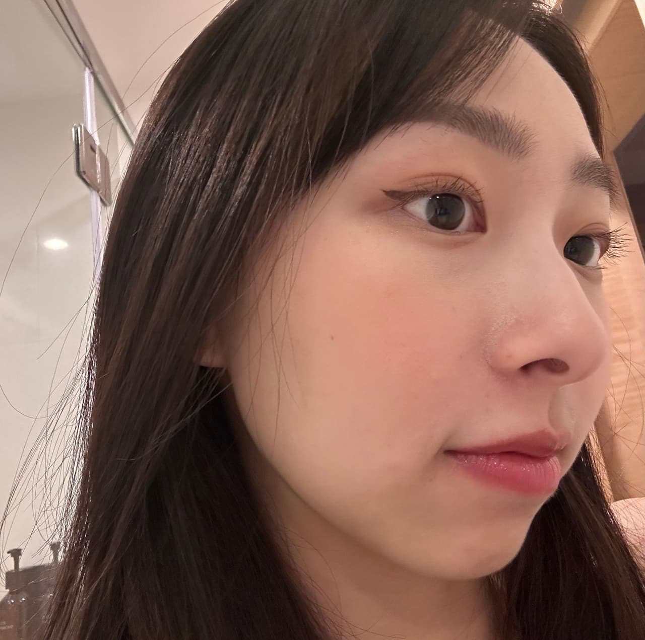 😭買到絕絕絕美腮紅！Rare beauty & fenty beauty 唇釉 - XY (@xy.share) | Dcard