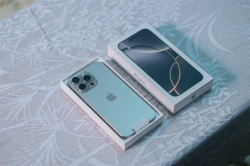 618壓軸48小時搶購！這支iPhone降5510元 三星S25 Edge降9410元 - SETN三立新聞網 (@setn54) | Dcard