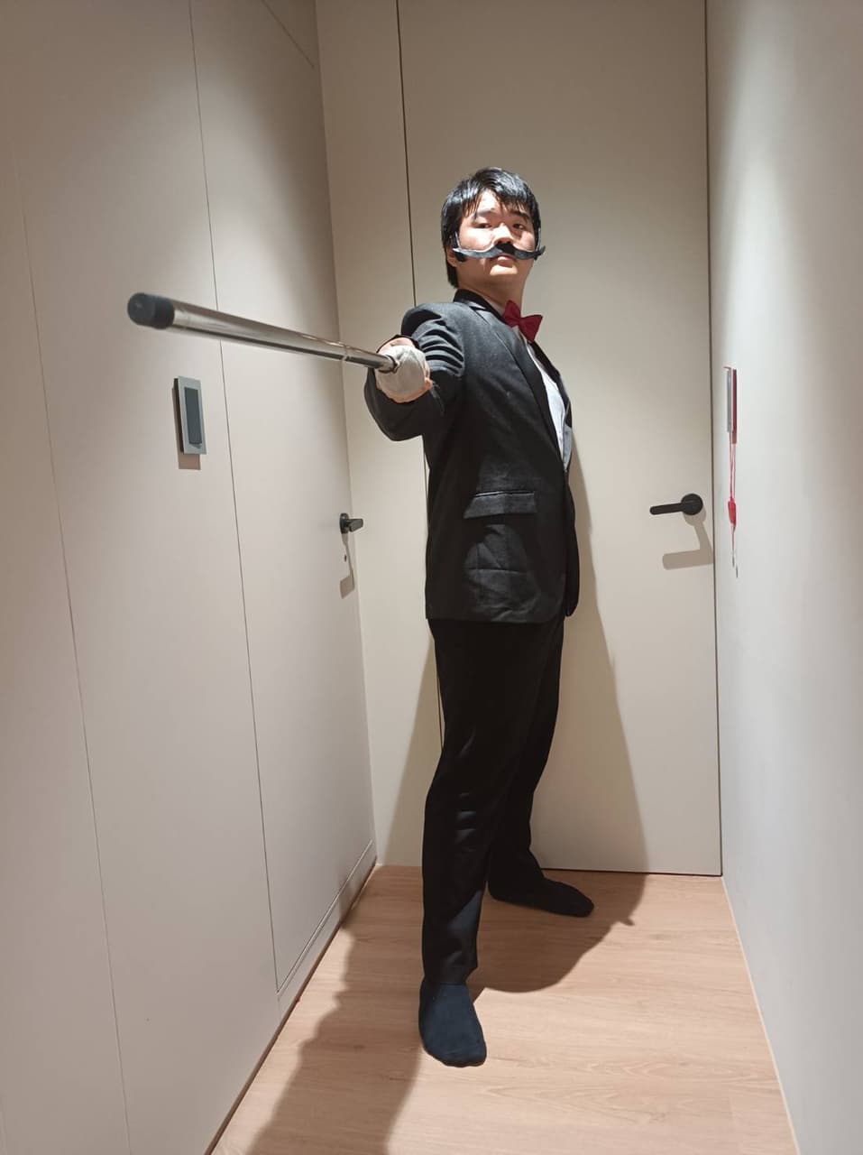 一拳超人 彈簧鬍子 完全試裝 ワンパンマン バネヒゲ コスプレ One-Punch Man SPRING MUSTACHIO cosplay ...