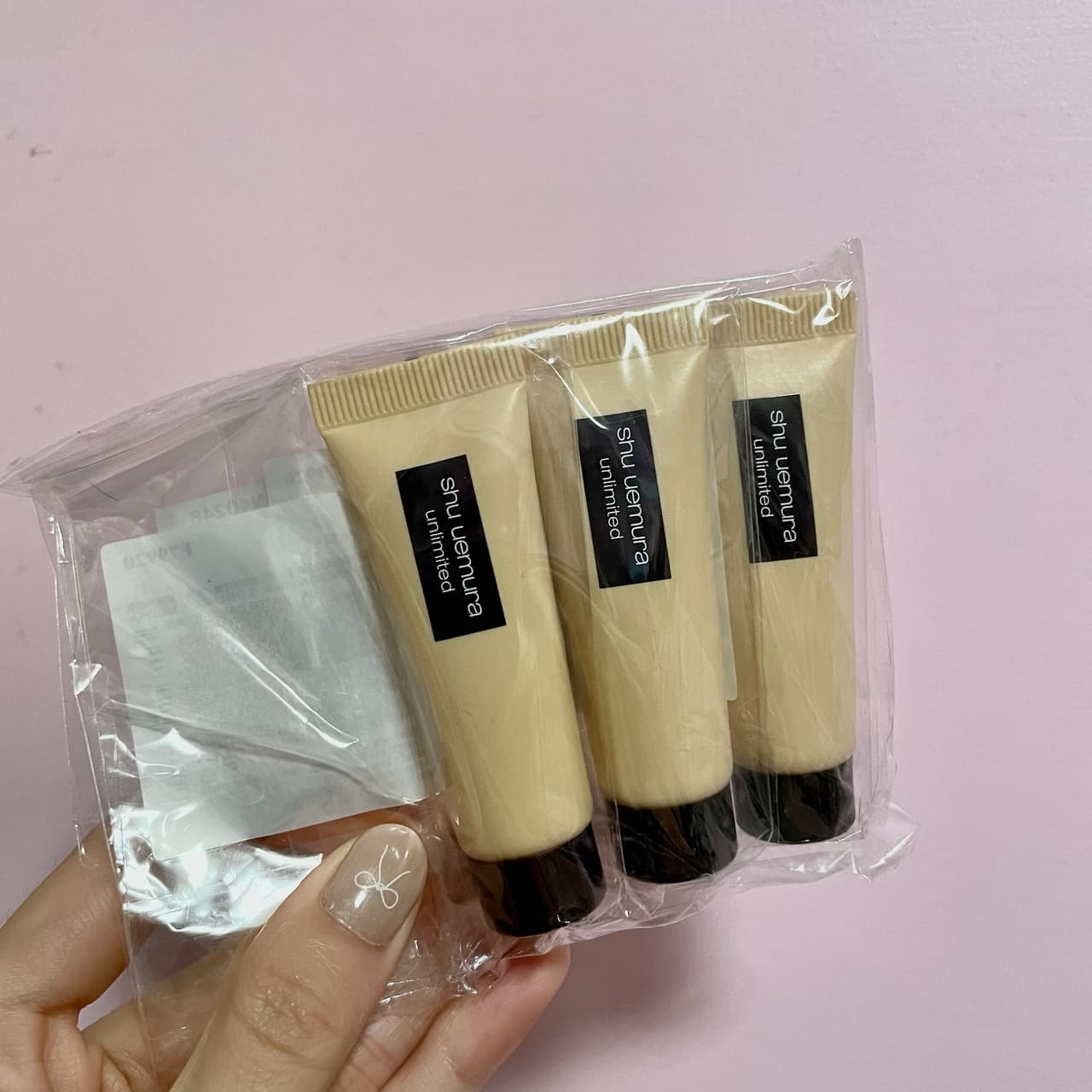 #我要賣 植村秀無極限超時輕粉底 584 全新 10ml*3《剩一罐10ml》 - 二手交易板 | Dcard