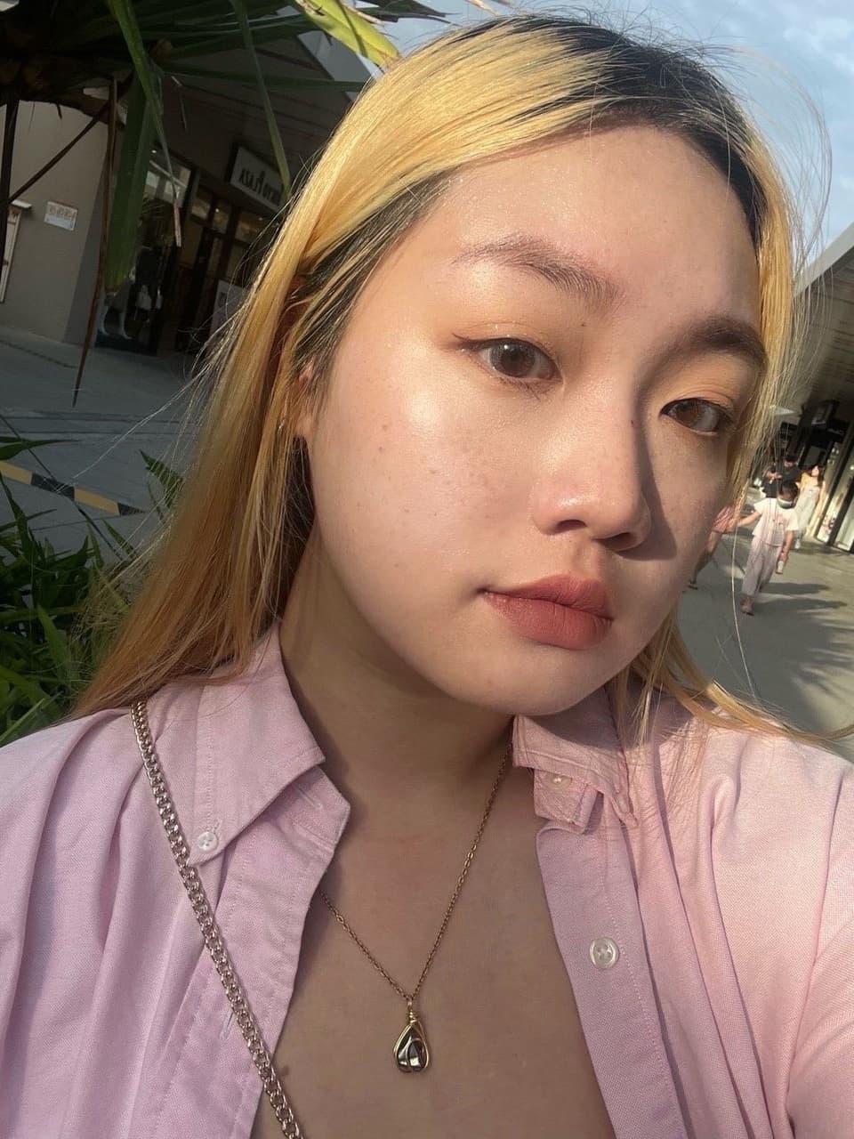 #分享 新款變更滑順的植村秀BR781💄 - 美妝板 | Dcard