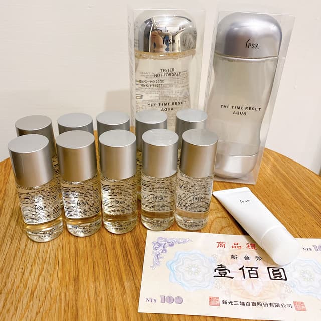 #分享 IPSA流金水變身珍珠瓶超美！終於加入濕敷行列👏 👏 👏 - 美妝板 | Dcard