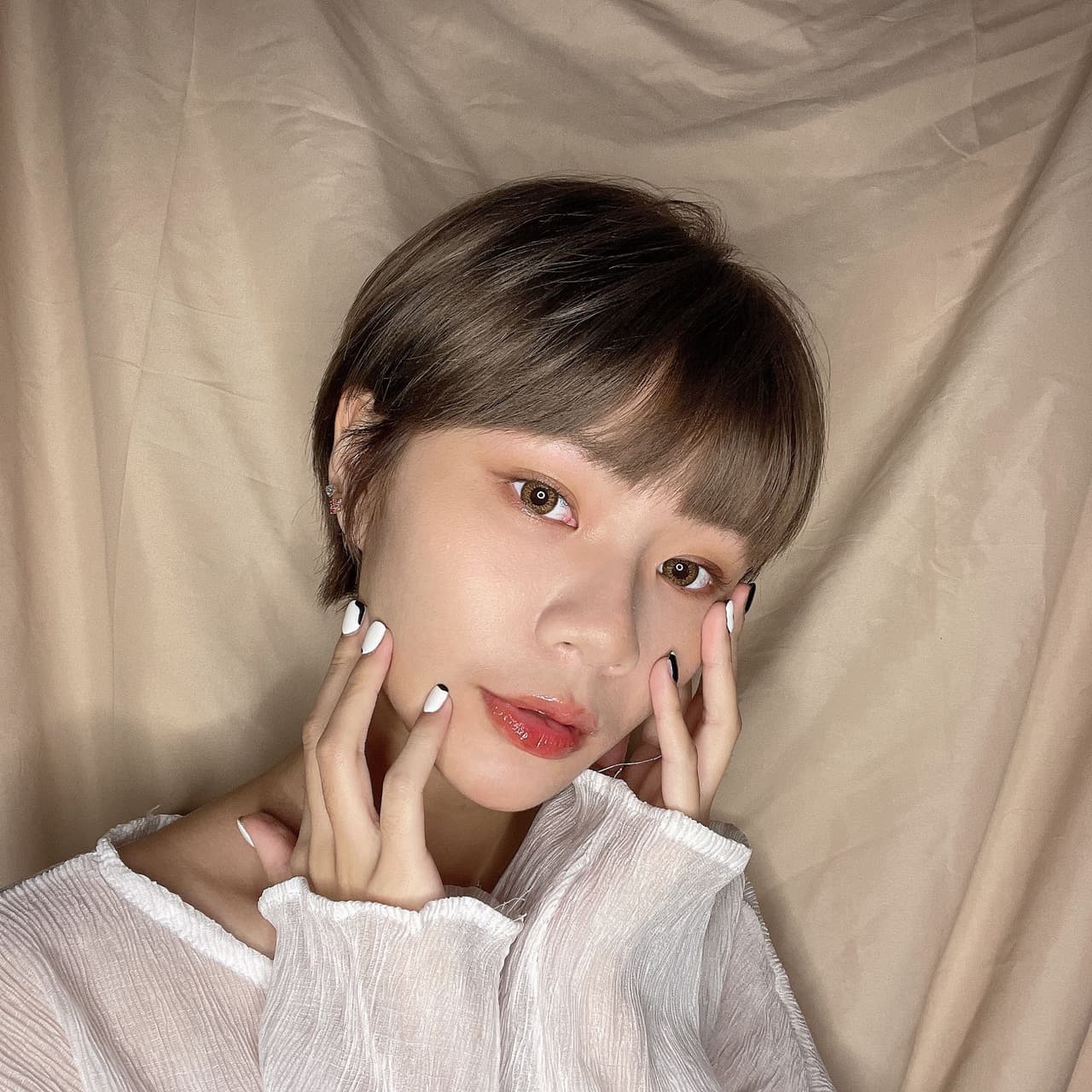 新髮色登場 - Van (@van.vanmake) | Dcard