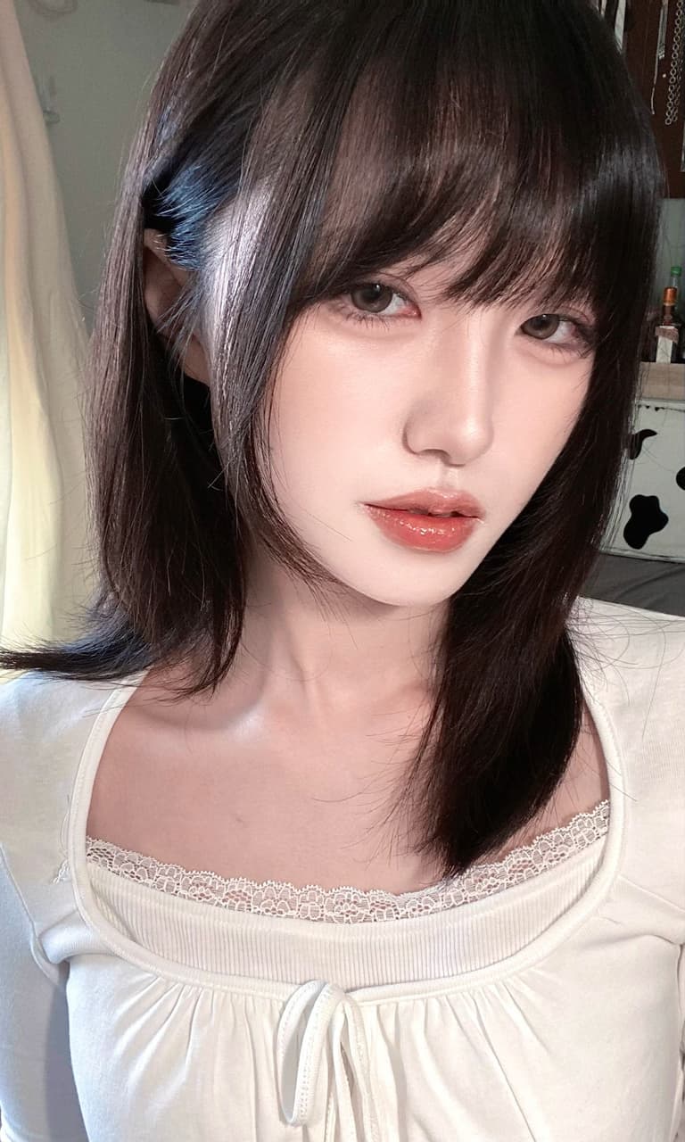 一定讓你學會🇰🇷韓國網紅「Arin的Doll感妝容」 - 個人看板板 | Dcard