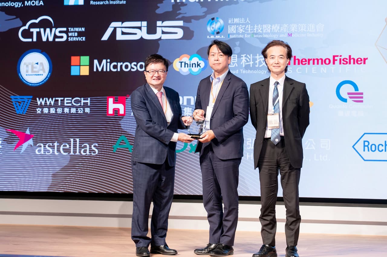 AI驅動智慧醫療 華碩與長庚攜手打造「健康台灣」新引擎 - 束褲3C團 (@suku3c) | Dcard