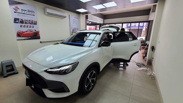 Uplus吸血鬼之盾隔熱紙隔熱貼開箱 - 汽車板 | Dcard