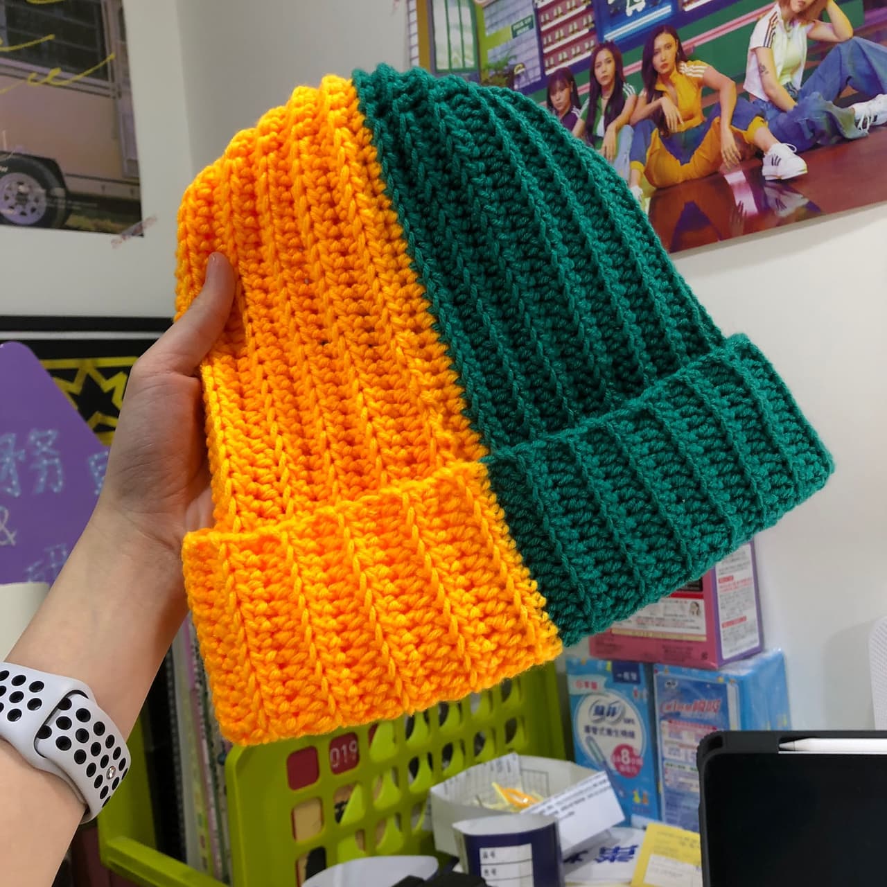 織上癮的Crayon Beanie! - 手作板 | Dcard