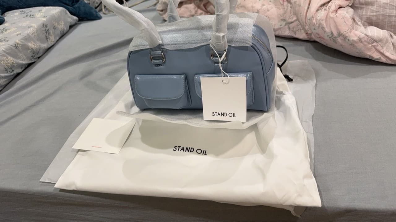 #我要賣 售全新stand oil Chubby Bag 天藍色 - 二手交易板 | Dcard