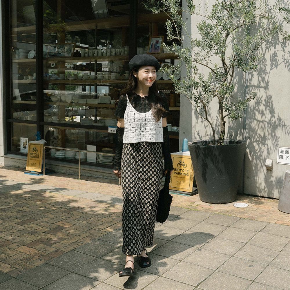 🌟QUEENSHOP 滿版花花造型針織長裙，現正8折！ - Gabi☕️ (@coffee__) | Dcard