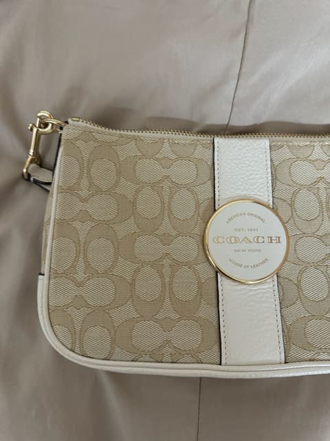 Coach疑問 - 女孩板 | Dcard