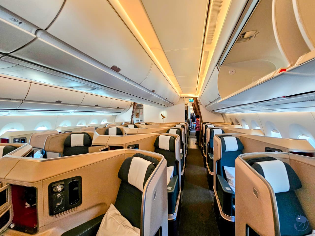 #飛行紀錄 日本-名古屋|國泰CX530 A350-900 台北TPE-名古屋NGO 商務艙 飛行紀錄 - 航空板 | Dcard