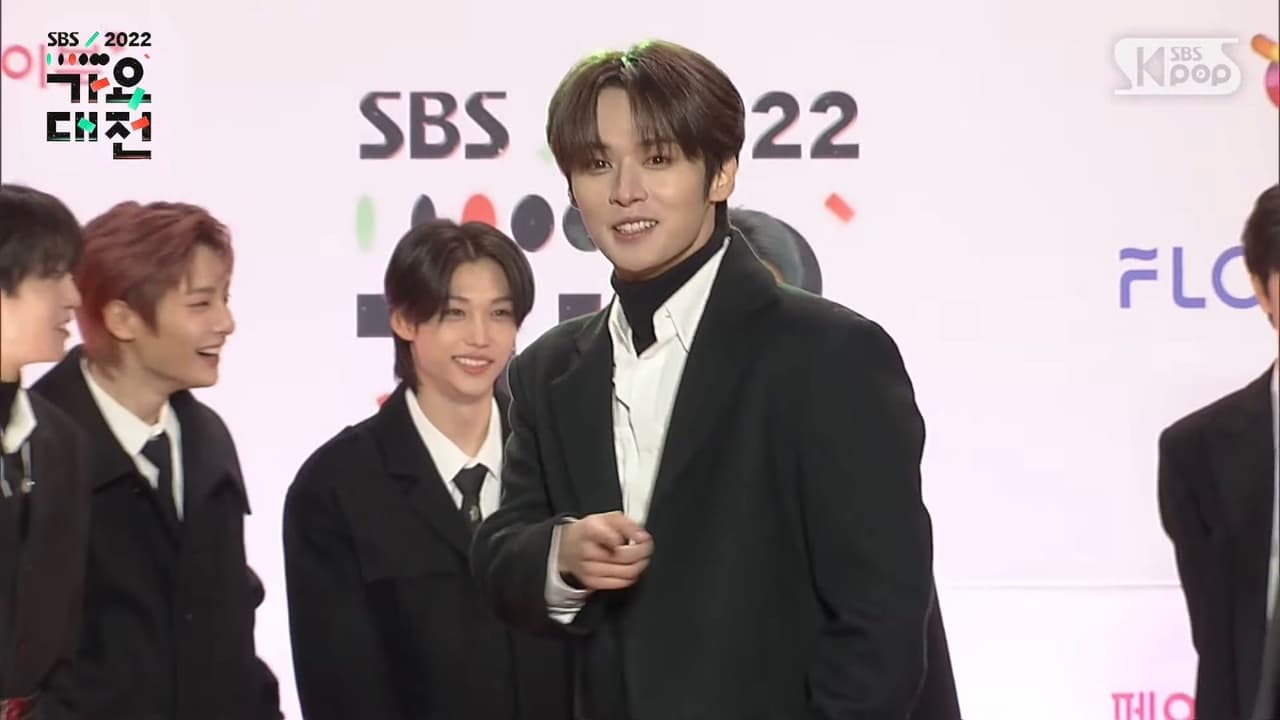 #集中討論 2022 SBS歌謠大戰 紅毯&舞台討論 - B78 留言 | Dcard