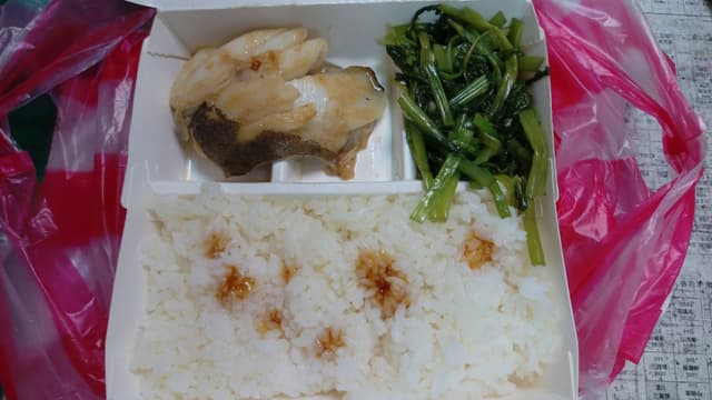 #圖 這樣60元 - B45 留言 | Dcard