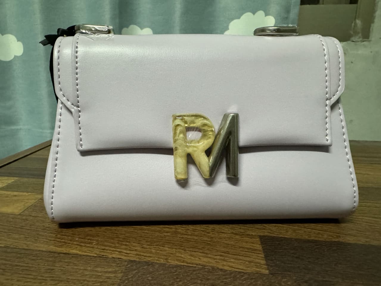 #我要賣 ROBINMAY RM 譚雅精靈 M 絕版 紫色、綠色（已售出）、零錢包 - 二手交易板 | Dcard