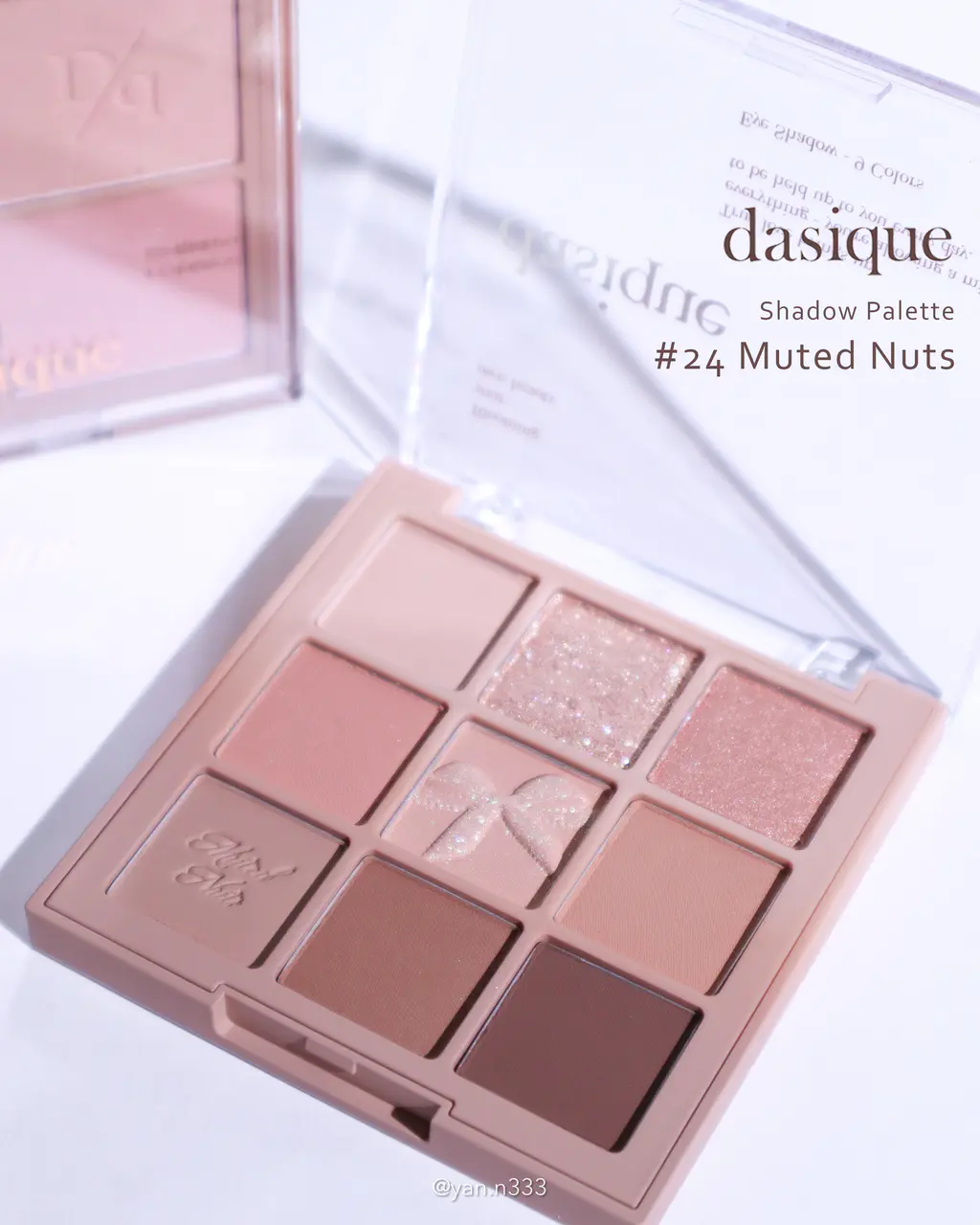 #試色 慵懶寧靜感的日常眼妝，Dasique九宮格眼影盤24 Muted Nuts - 美妝板 | Dcard