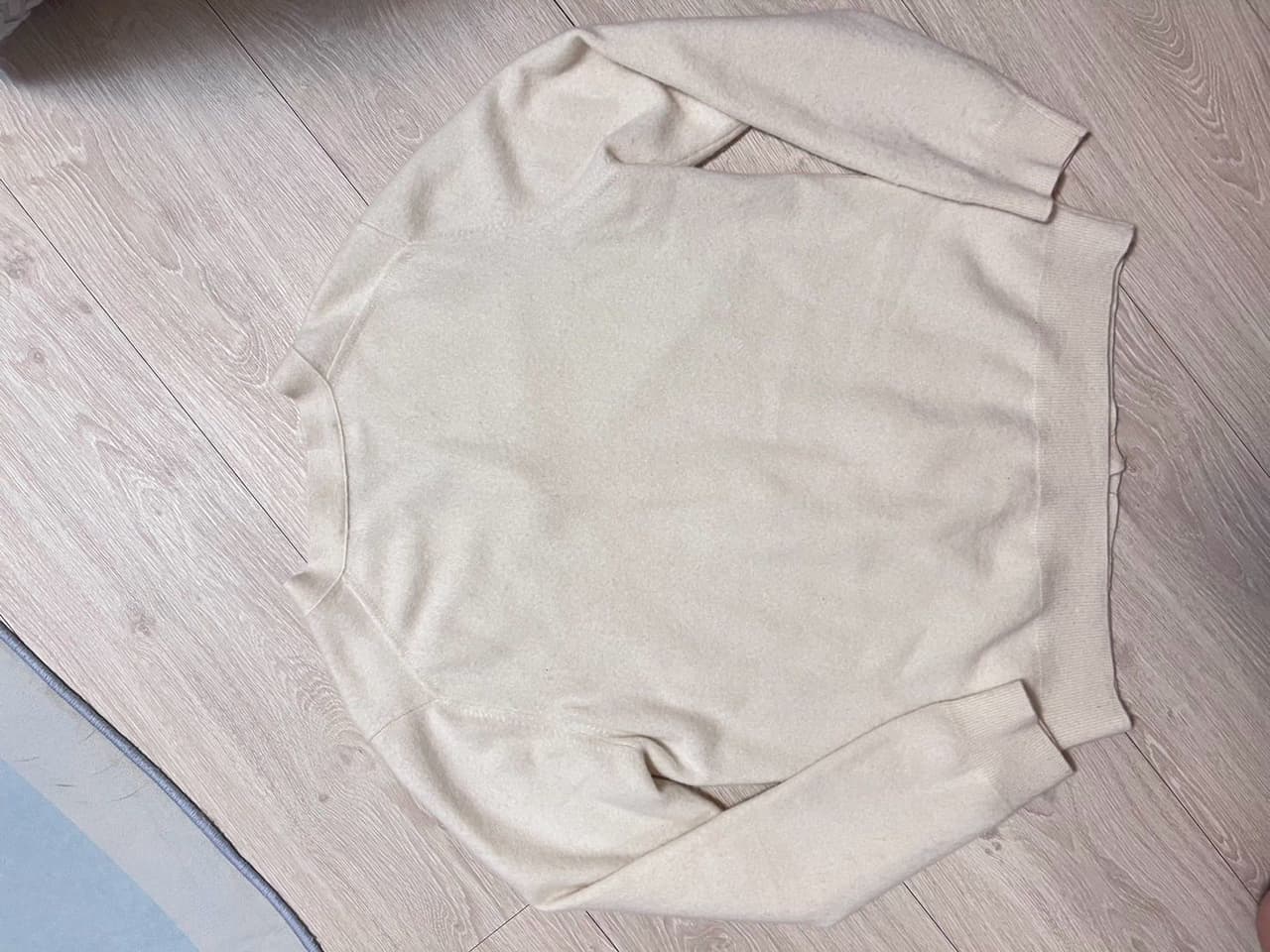 #我要賣 GDC PLAY 川久保玲 開襟衫 白色羊毛 白心 - 二手交易板 | Dcard