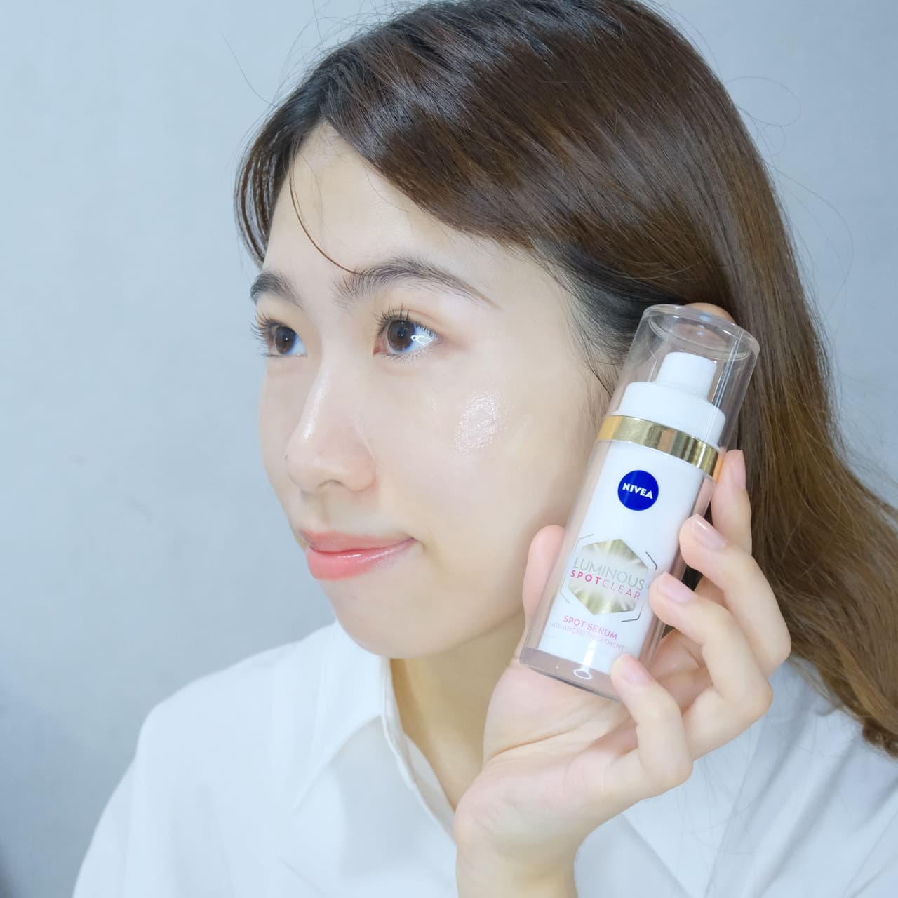 美白淡斑有感的高CP值淡斑精華 ft.妮維雅🍑 - Anita🍎 (@anitachen27) | Dcard