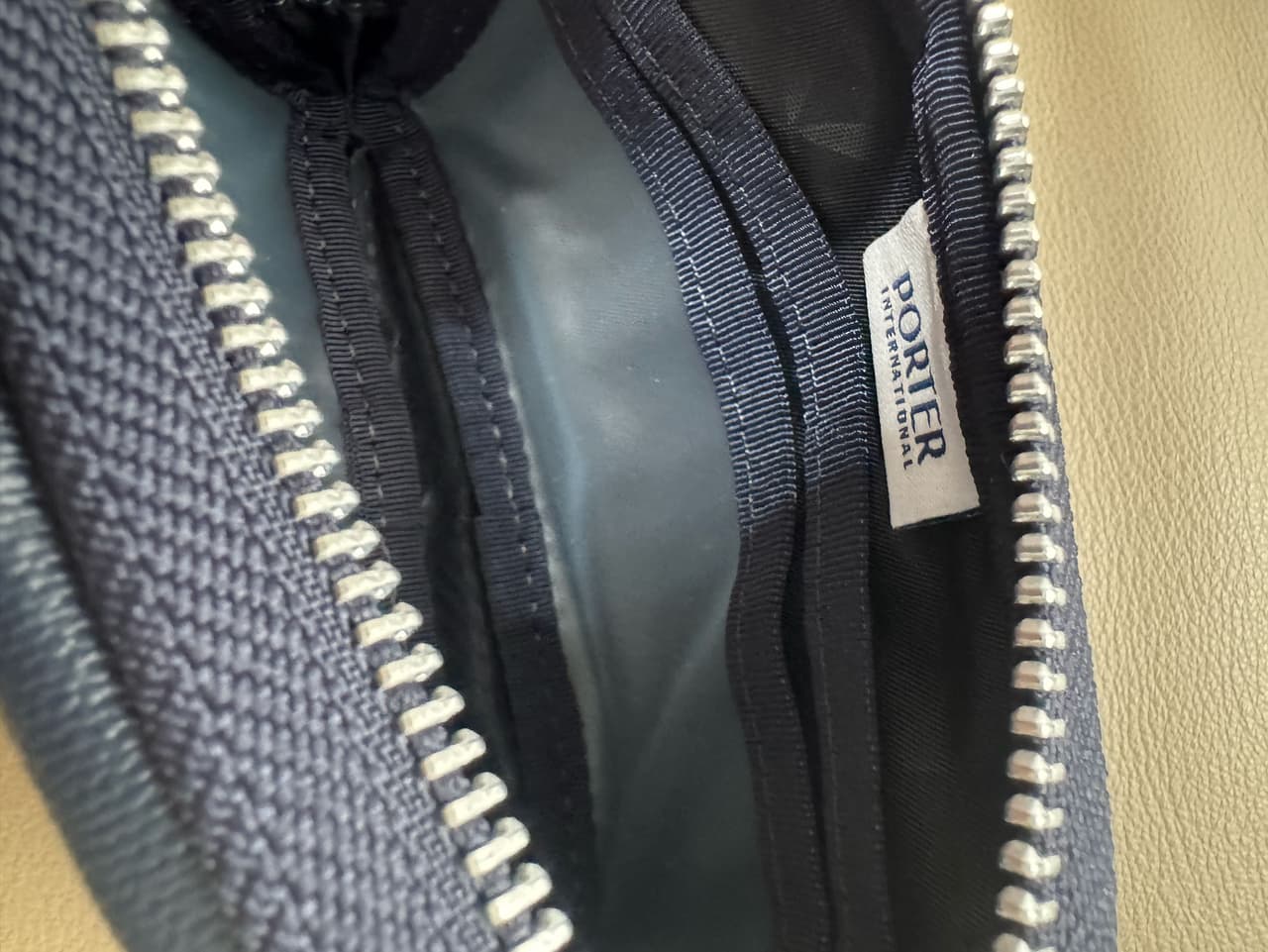 #我要賣 已售出 全新 PORTER MORI 拉鍊零錢包 - 二手交易板 | Dcard
