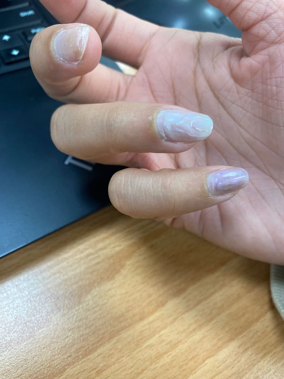 問題 甘皮修剪後多久會長出來 美甲板 Dcard