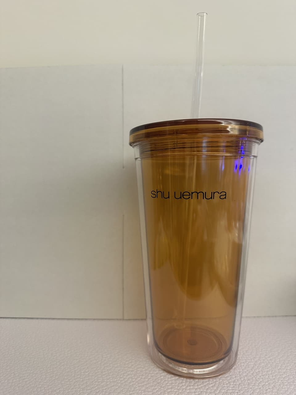 #我要賣 Shu uemura 植村秀限量吸管冷水杯700ML-山茶花款(已售出） - 二手交易板 | Dcard