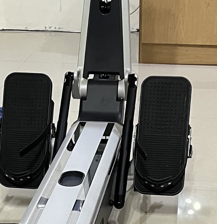 #心得 BGYM比勁W600磁阻划船機 - 健身板 | Dcard