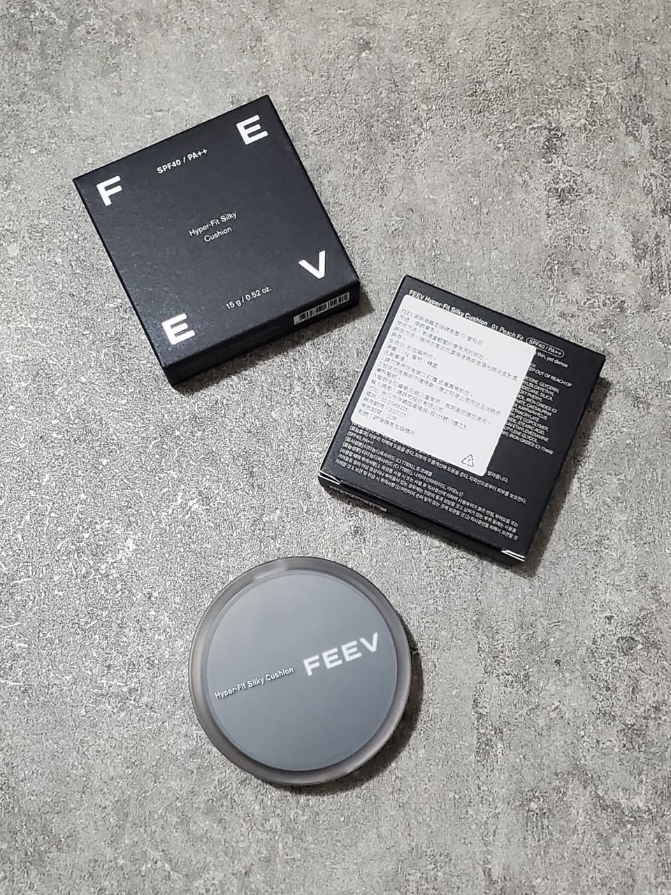 #我要賣 我要賣 HALOMAVIS直播彩妝保養品(FEEV氣墊/髮香噴霧/精華液) - 二手交易板 | Dcard