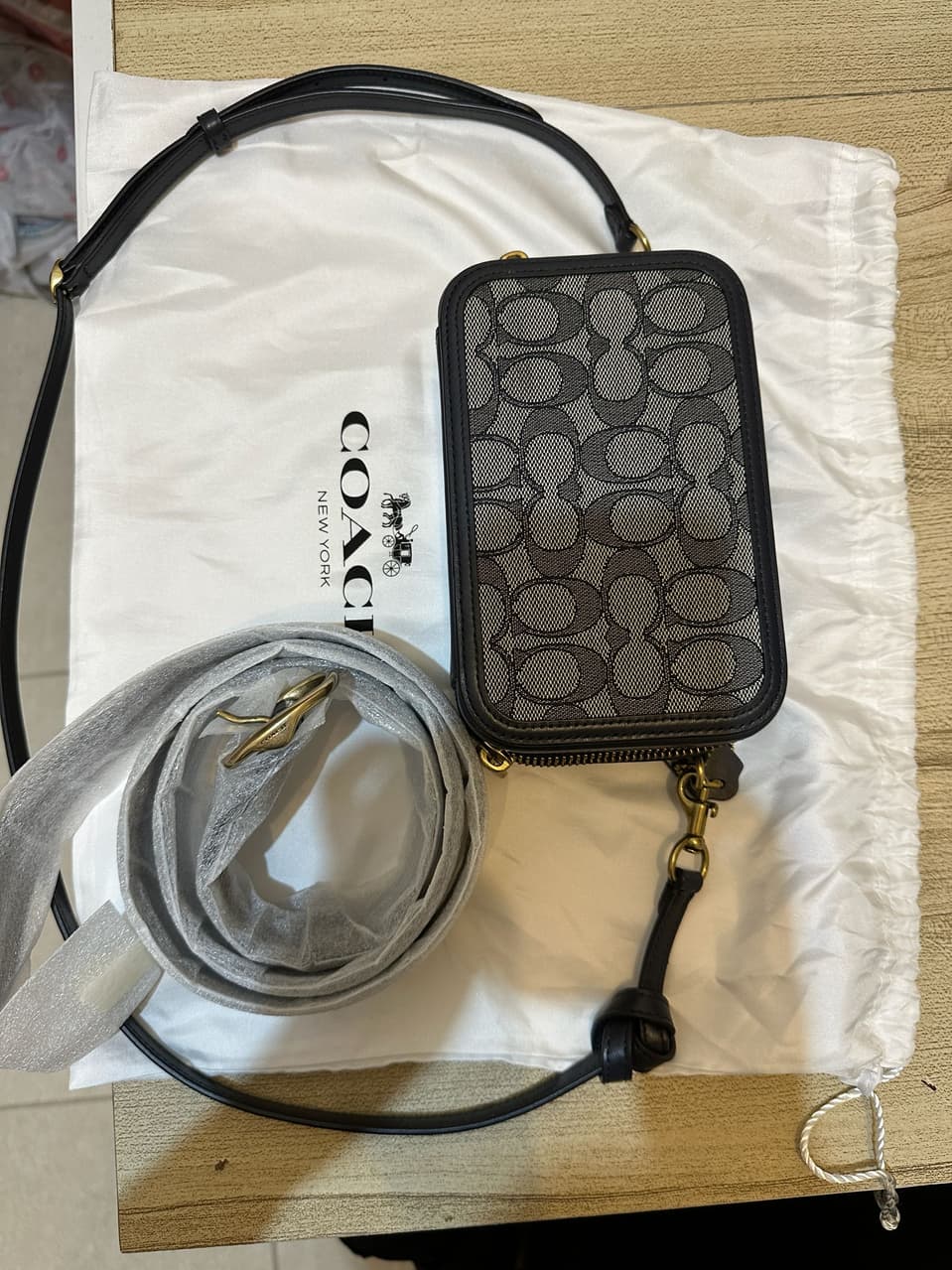 #我要賣 我要賣coach mk - 二手交易板 | Dcard