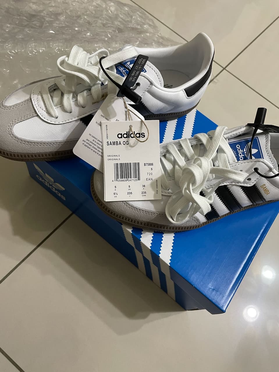 #我要賣 #我要賣 Adidas Samba OG 德訓鞋 - 二手交易板 | Dcard