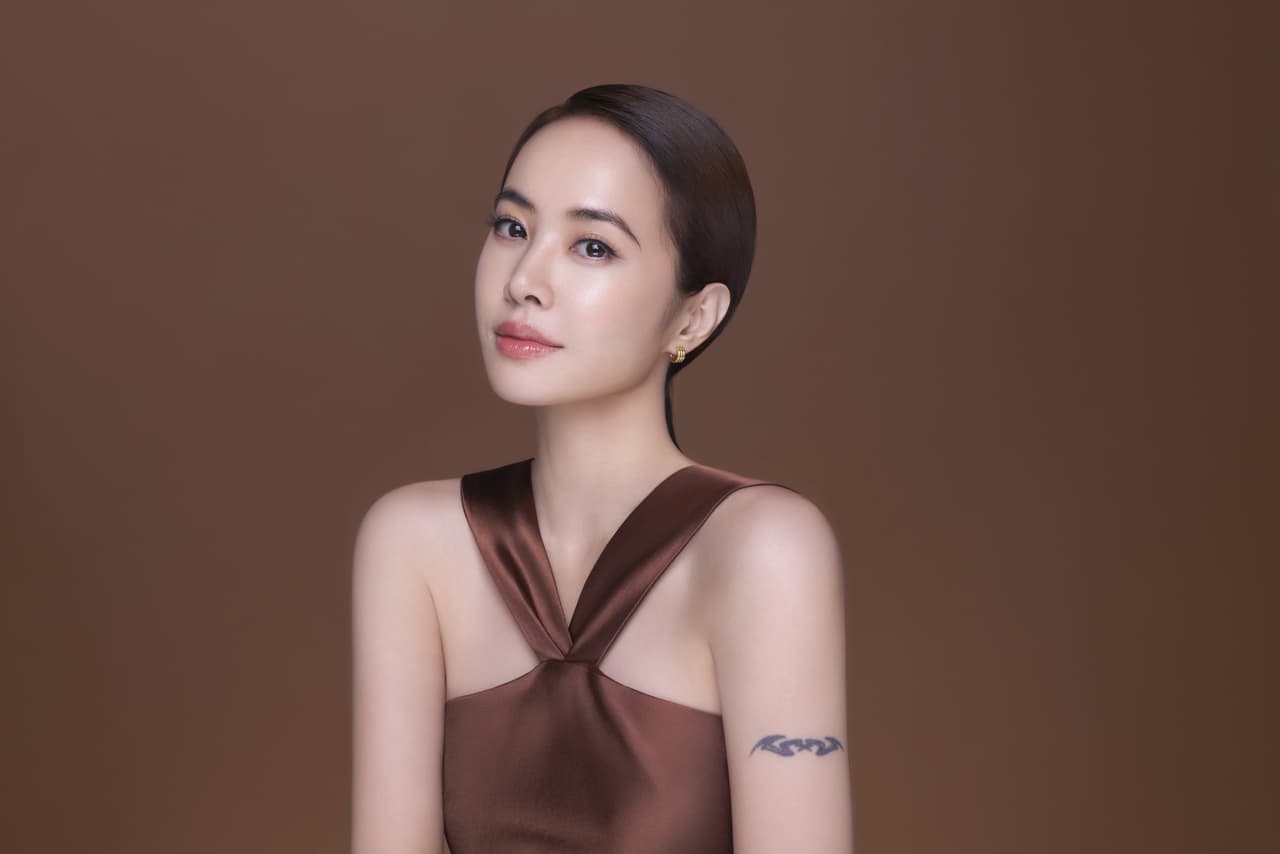 亞洲天后Jolin蔡依林的摯愛保養 – 怡麗絲爾ELIXIR全新 #光速精華💫榮獲跨國13項抗老專利認證 🔥15分鐘修護肌底，讓膠原蛋白牢牢的鎖在肌膚裡！揮別美容儀按摩吸收的長久等待，再搭配0 ...