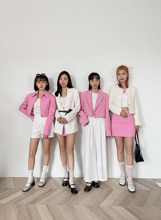 Y2K穿搭？長洋裝也能Y2K嗎 - 女孩板 | Dcard