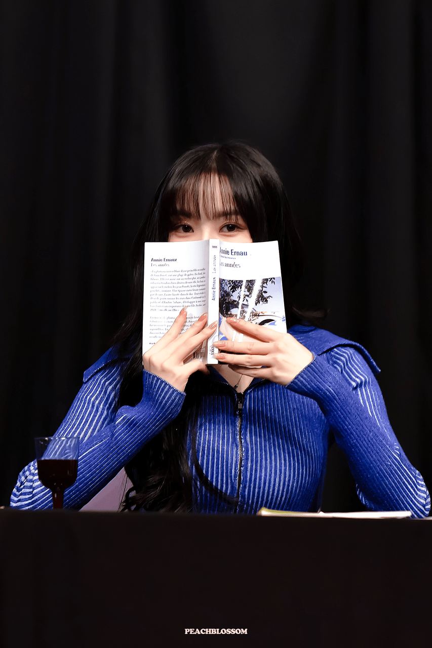 #行程 #簽售 231220 Yuju 2024 SEASON'S GREETINGS 粉絲簽名會/ Yuju IG 限動更新 - GFRIEND板 | Dcard