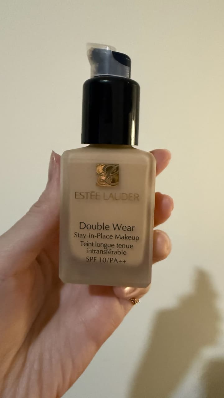 #我要賣 (已售出)雅詩蘭黛粉持久粉底液1W1 - 二手交易板 | Dcard