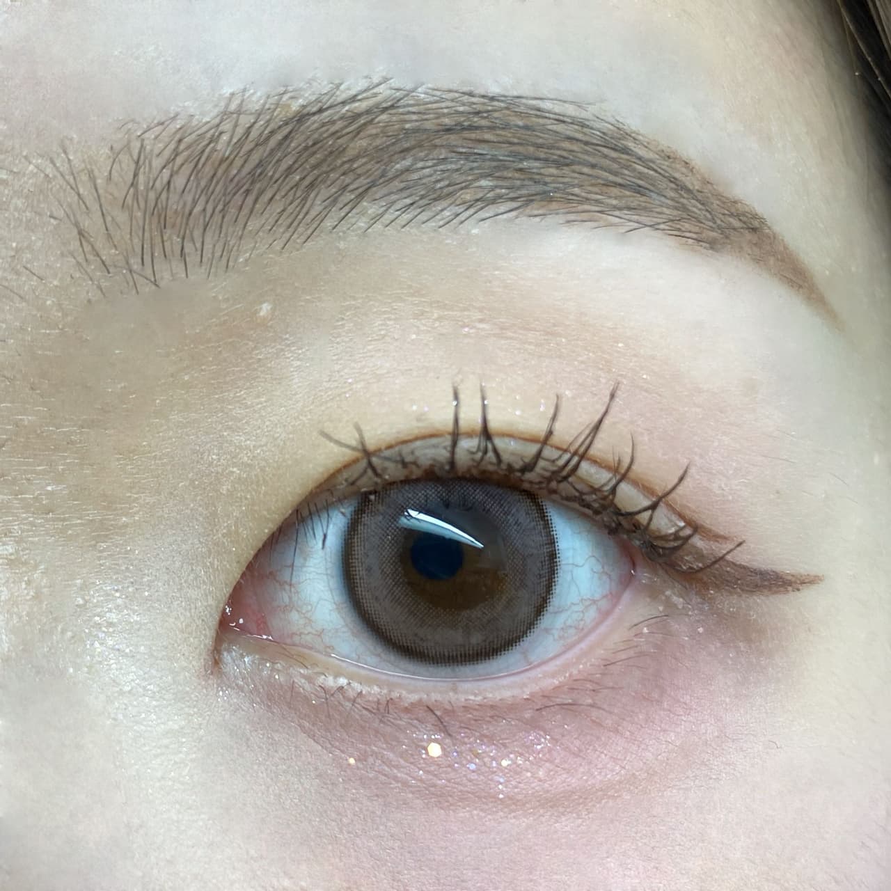 我的日常隱眼分享💓小直徑外框款oddI’s/OPT/o’loLa - 隱形眼鏡板 | Dcard