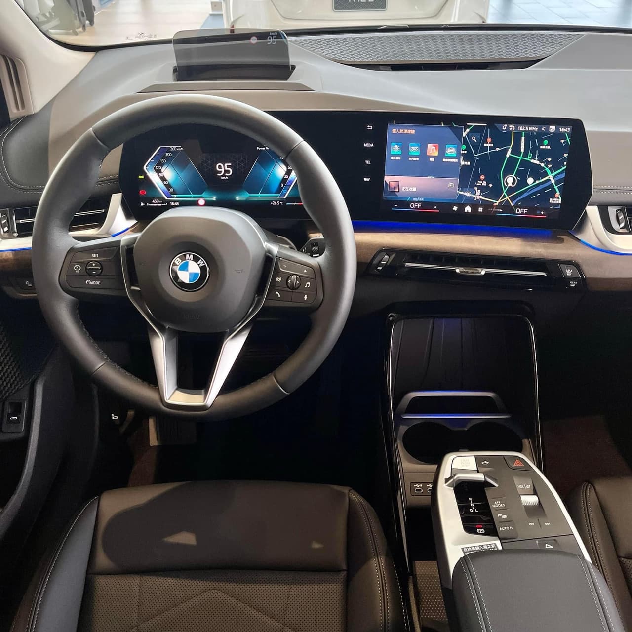 全新BMW 218i Active Tourer LUXURY 限量版 - 汽車板 | Dcard