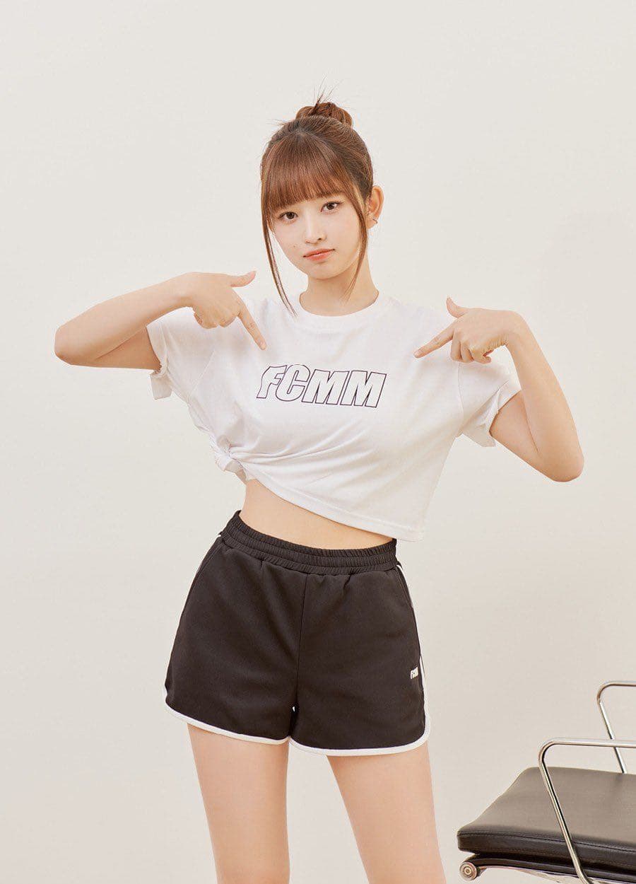 #代言 Rei - FCMM 23S/S 新品Look Book (購買送小卡) - IVE板 | Dcard