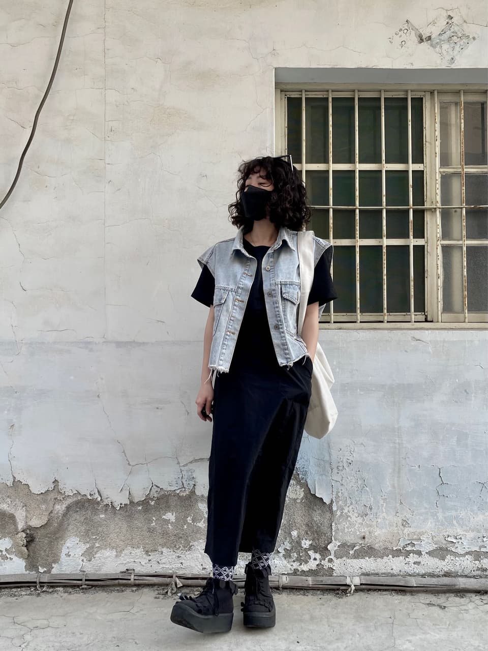 #分享 𝟭𝟰𝟴𝗰𝗺一衣多穿x黑色洋裝 ᵖᵃʳᵗ⁴#生活調味料 - 穿搭板 | Dcard