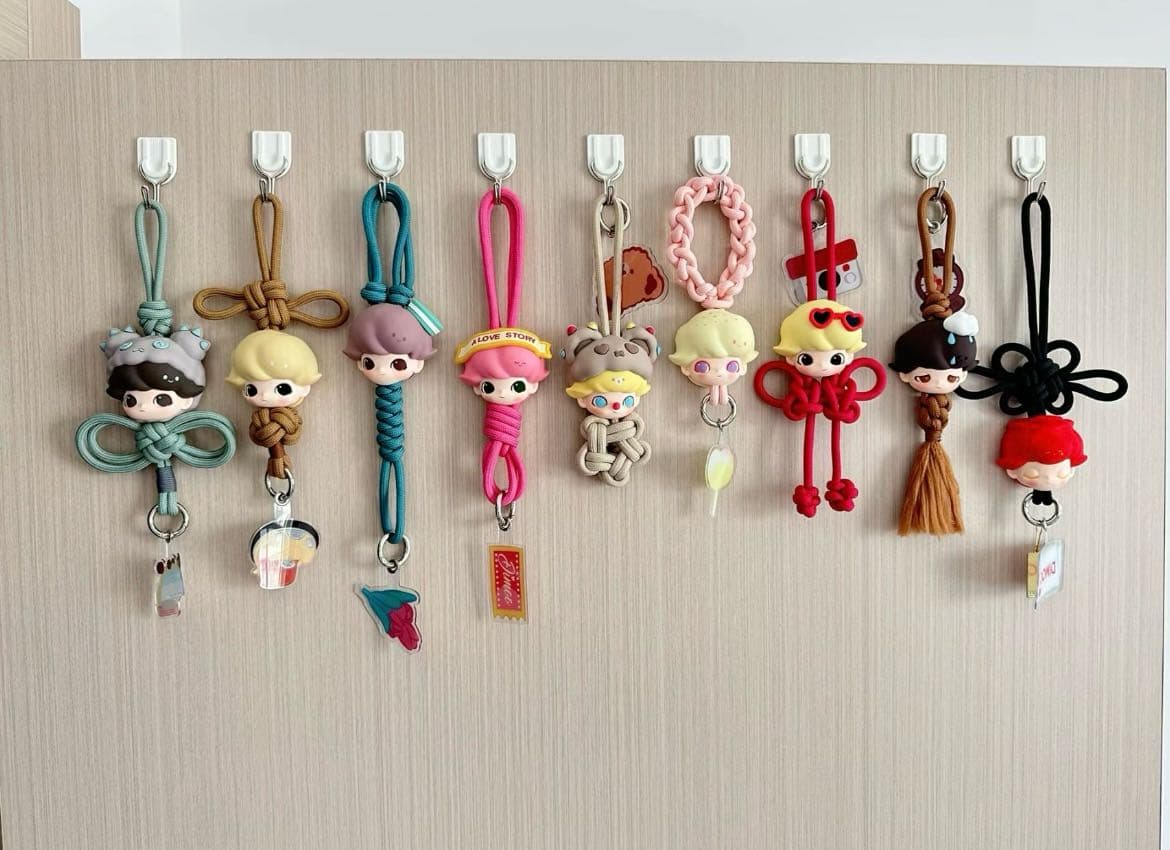 #我要賣 #我要賣 泡泡瑪特 Dimoo手機掛繩 - 二手交易板 | Dcard