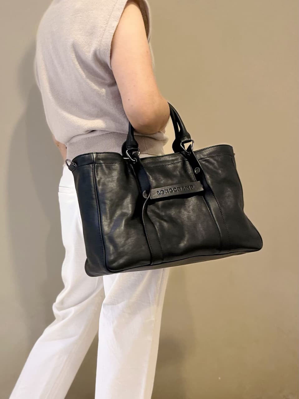 #我要賣 Longchamp 3D 黑色大號 - 二手交易板 | Dcard